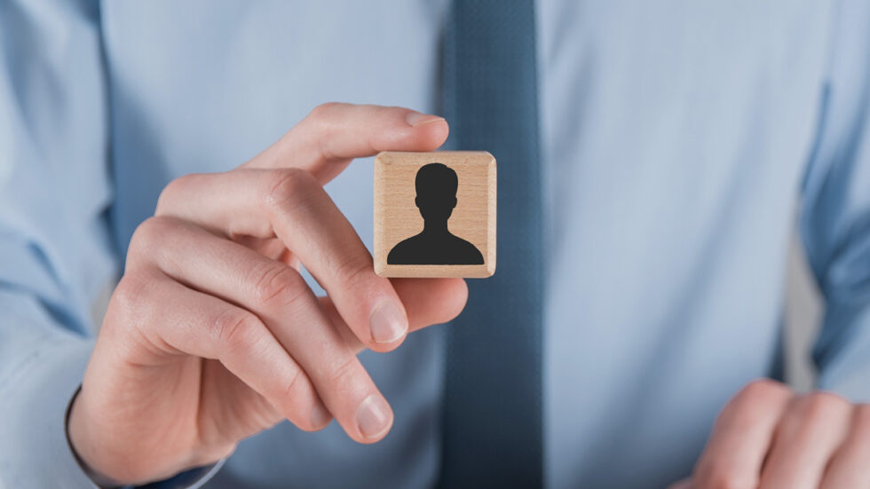 How do recruiters find candidates? - Simplify global hiring with Roots